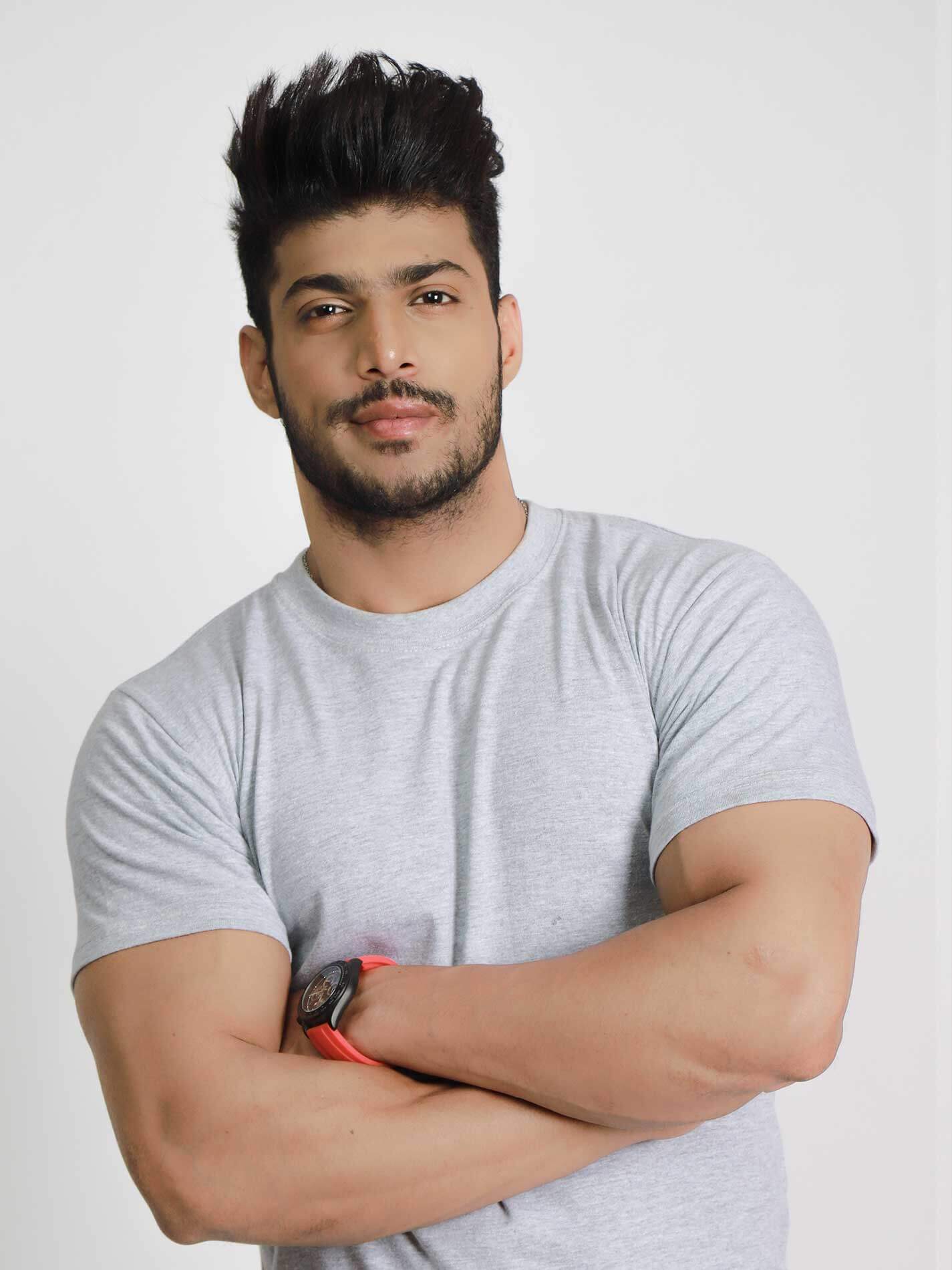 Round Neck T-Shirt - 1 Pc | StyleWear